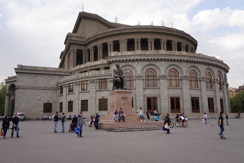Visiter Opéra d'Erevan : préparez votre séjour et voyage Opéra d'Erevan ...