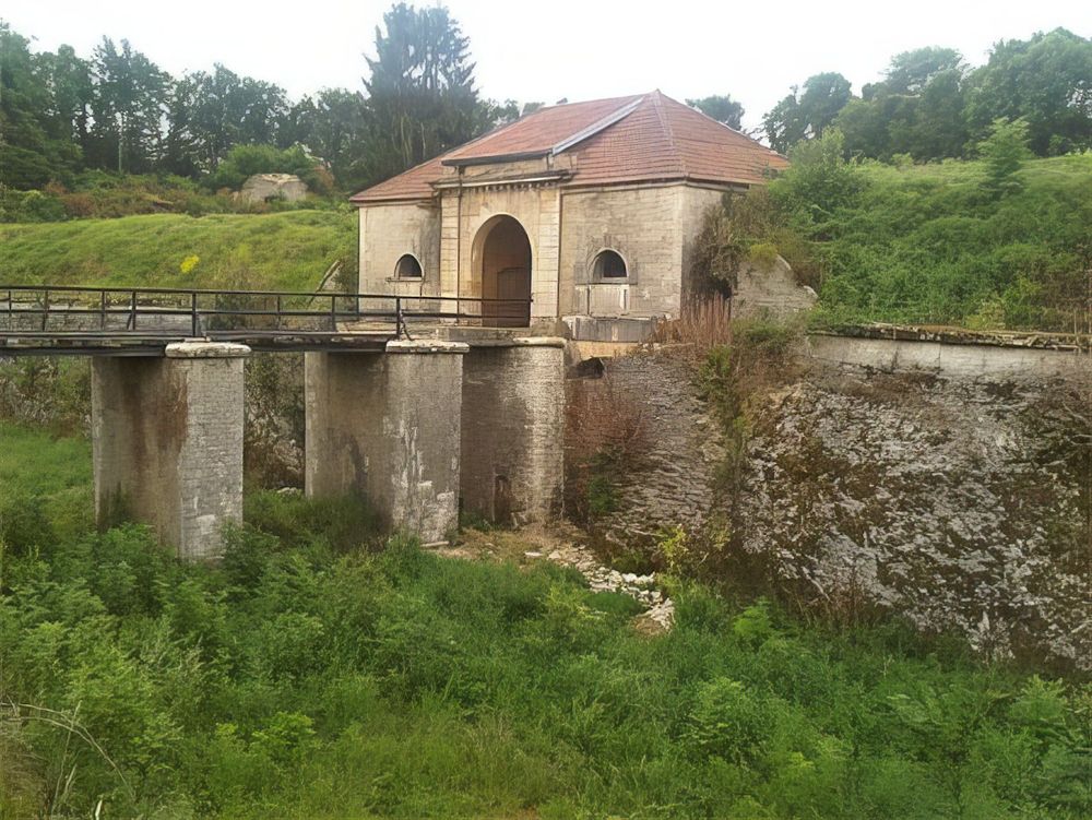 Visiter Fort de la Bonnelle : préparez votre séjour et voyage Fort de ...