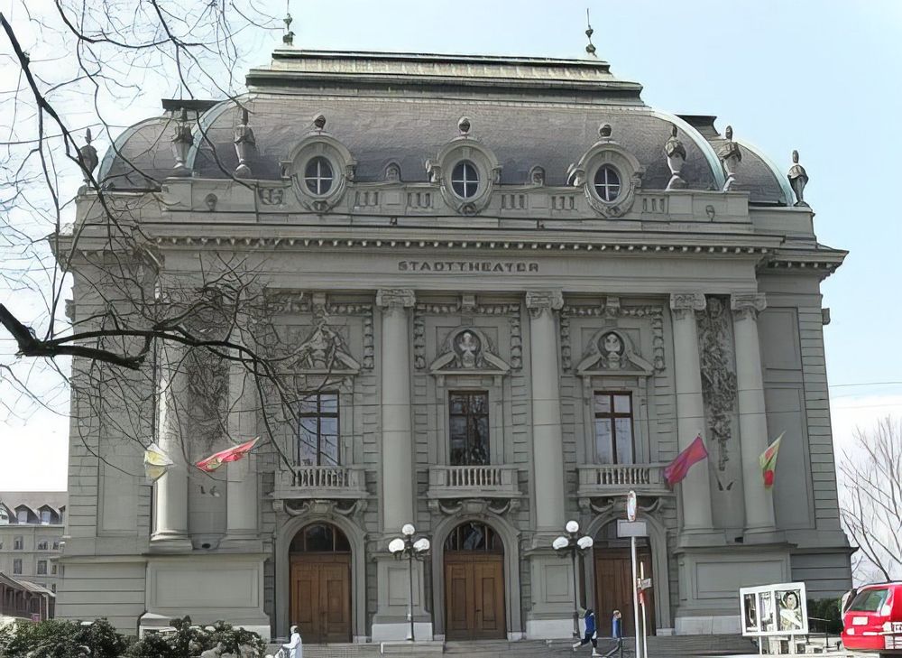 Visiter Stadttheater (Théâtre Municipal) : préparez votre séjour et ...