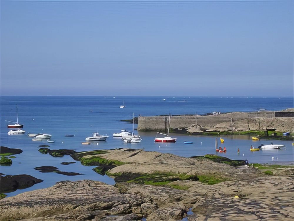 Visiter Port de Lerat : préparez votre séjour et voyage Port de Lerat ...