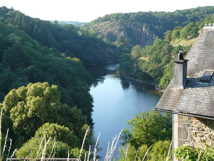 Visiter La Souterraine : préparez votre séjour et voyage La Souterraine ...