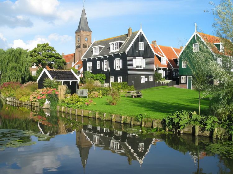 Visiter Marken : préparez votre séjour et voyage Marken | Routard.com