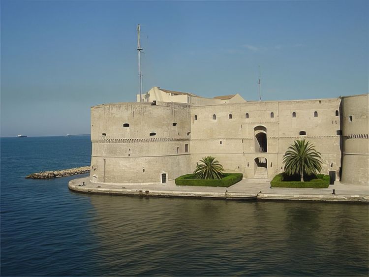Visiter Taranto (Tarente) : préparez votre séjour et voyage Taranto ...